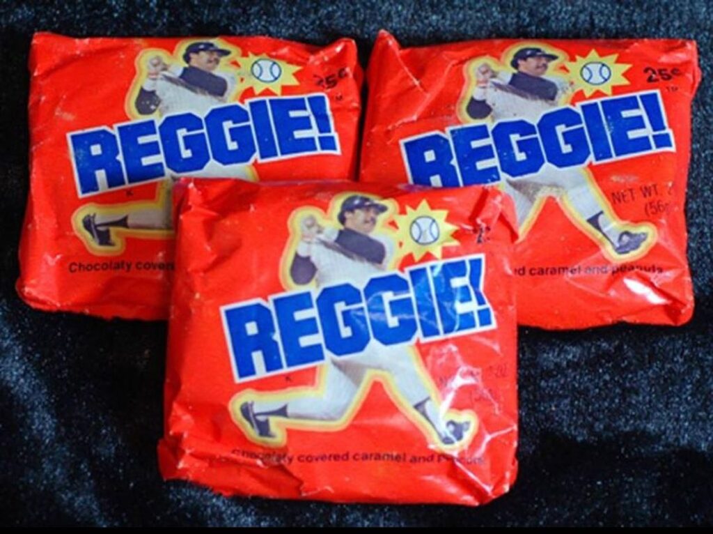 Reggie! Bar (History, Pictures & Commercials)