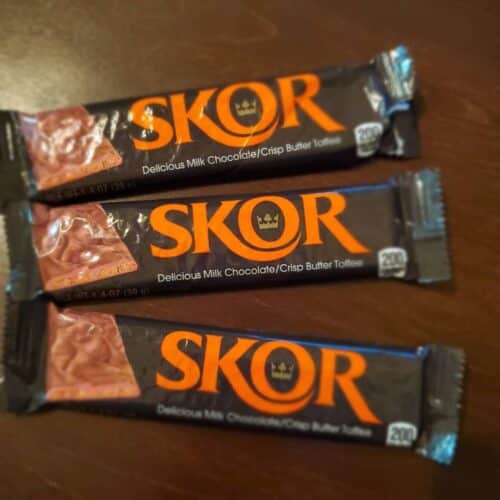 Canadian Chocolate Bars - Rich and Smooth Sweet Treats - Snack History